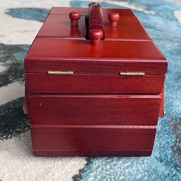 Singer | Storage & Organization | Vintage Singer Wood Sewing Kit ...
